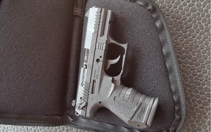 Protect And Conceal Your Pistol ~ (5) Best Soft Pistol Case