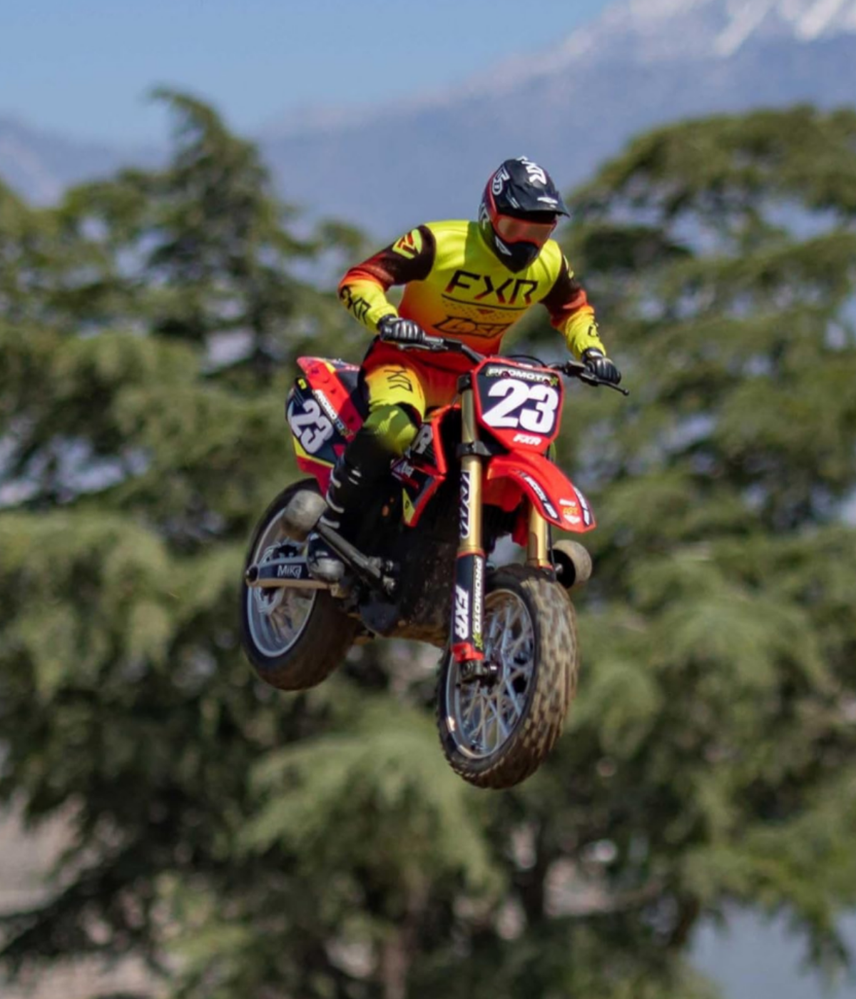 Losi Promoto‑MX vs Other RC Motorcycles: Is It Worth the Price Tag?