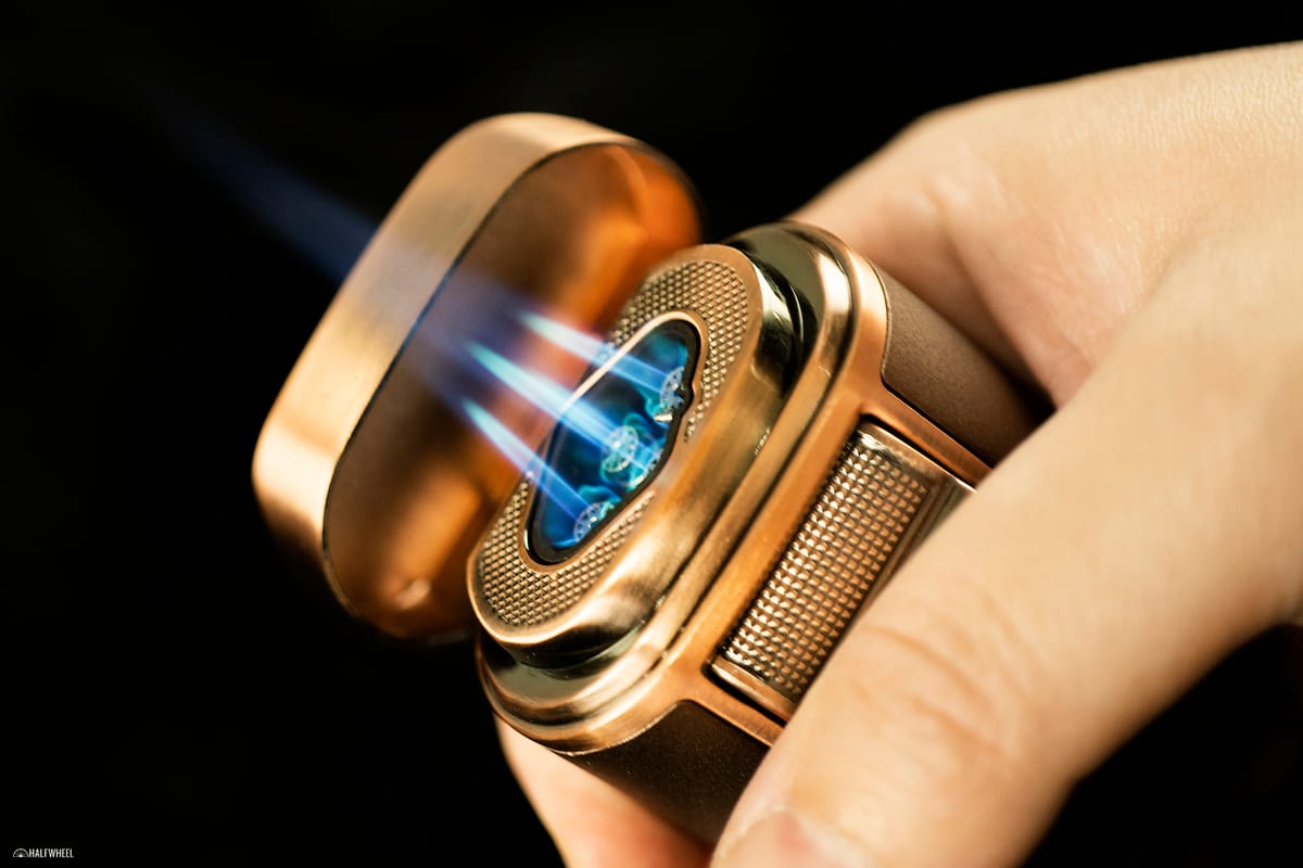 Top 10 ~ Best Cigar Lighter For A Perfect Burn